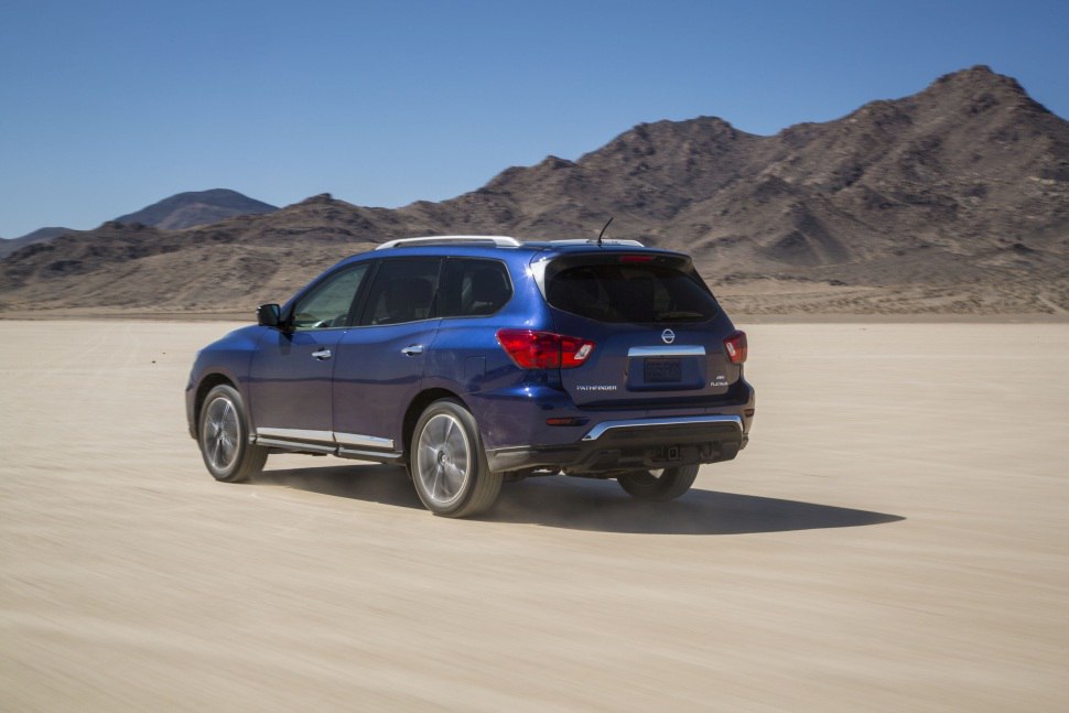 Nissan Pathfinder technical specifications and fuel economy